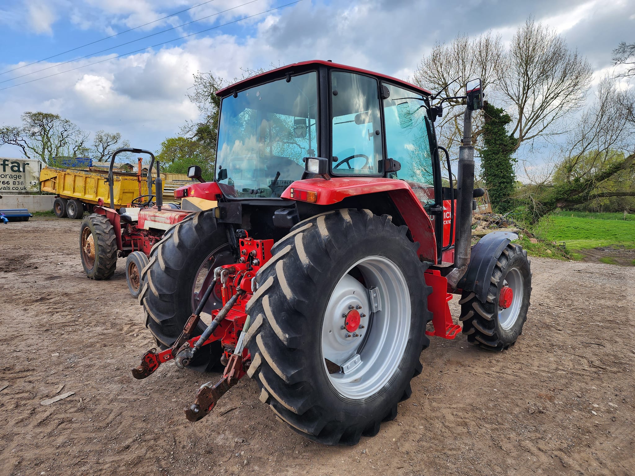 McCormick Cx100 4wd tractor - Ellwood farm machinery