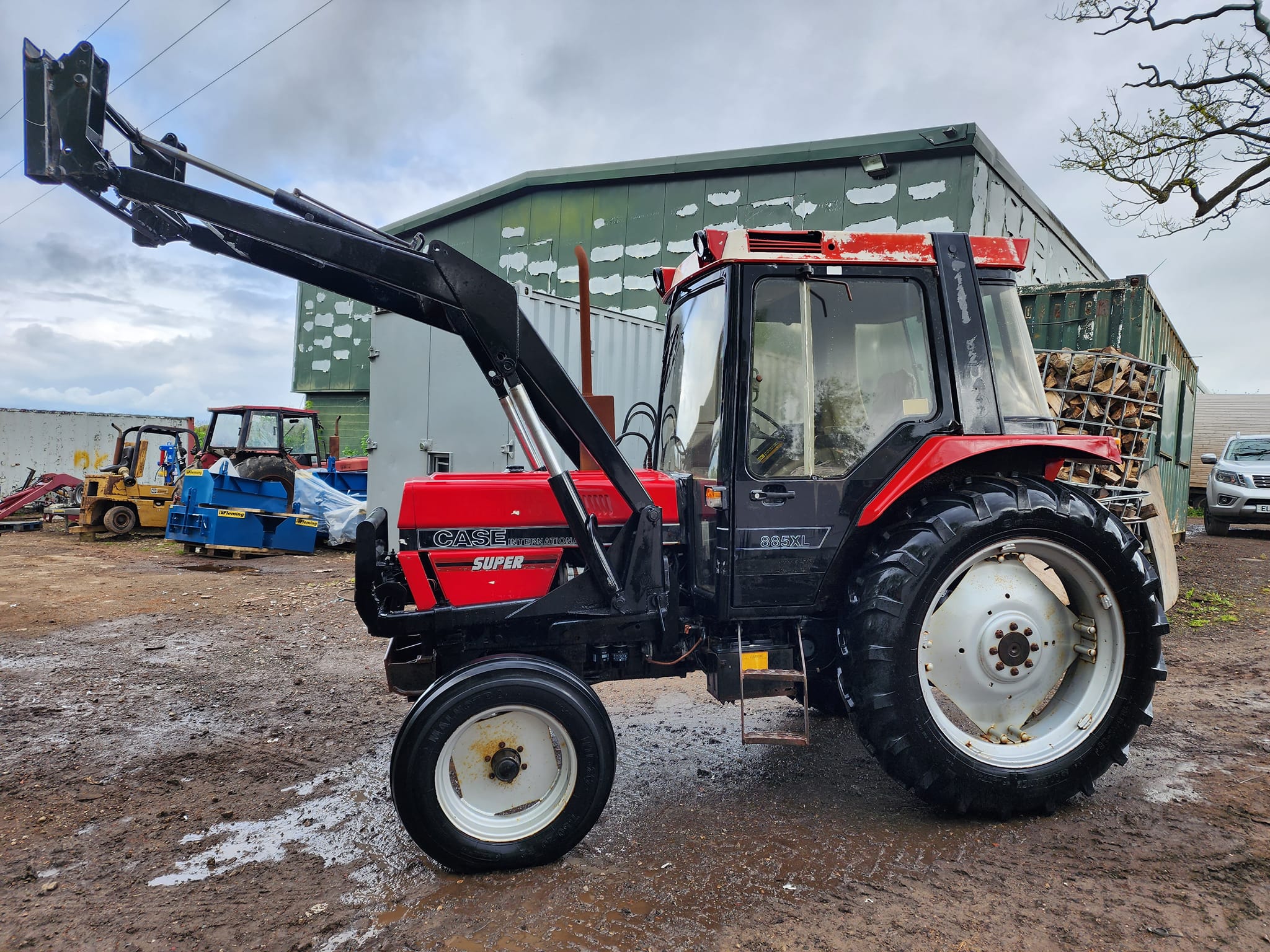 Case 885xl tractor - Ellwood farm machinery
