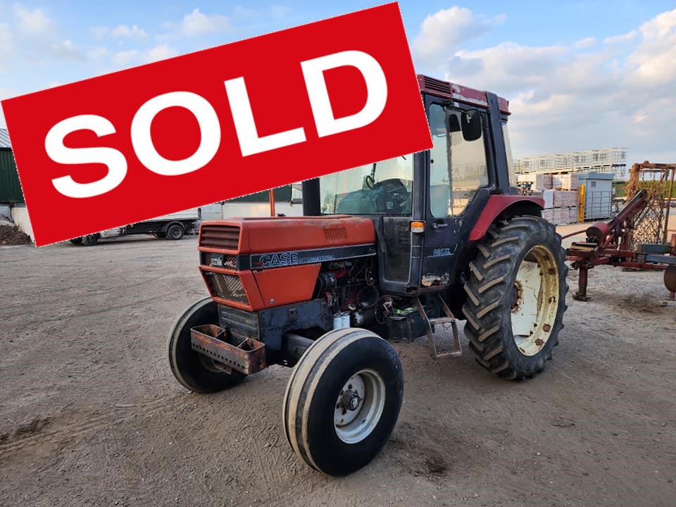 Case 885xl tractor - Ellwood farm machinery