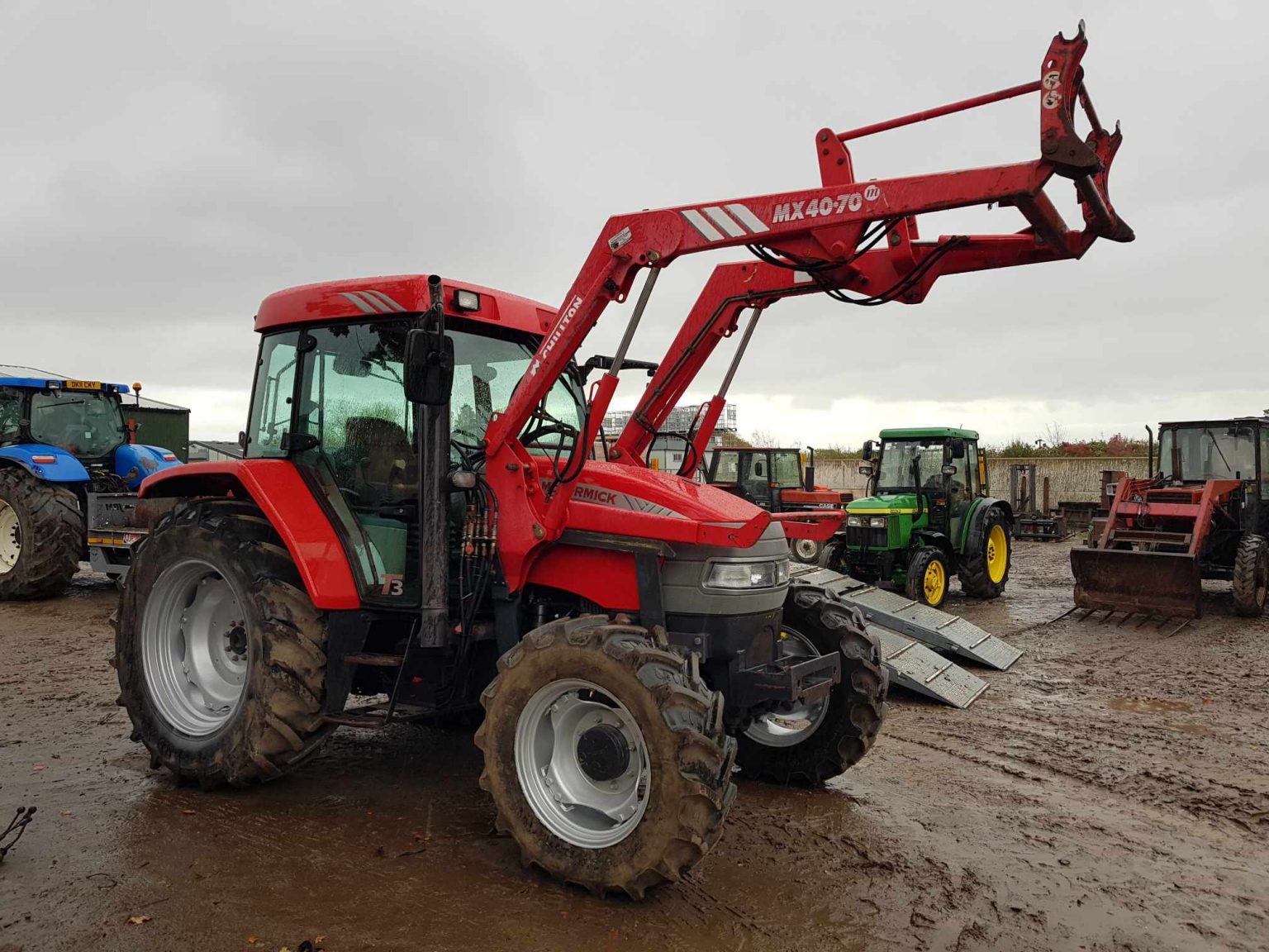 McCormick Mx110 40k t3 cab Aircon tractor with loader - Ellwood farm ...