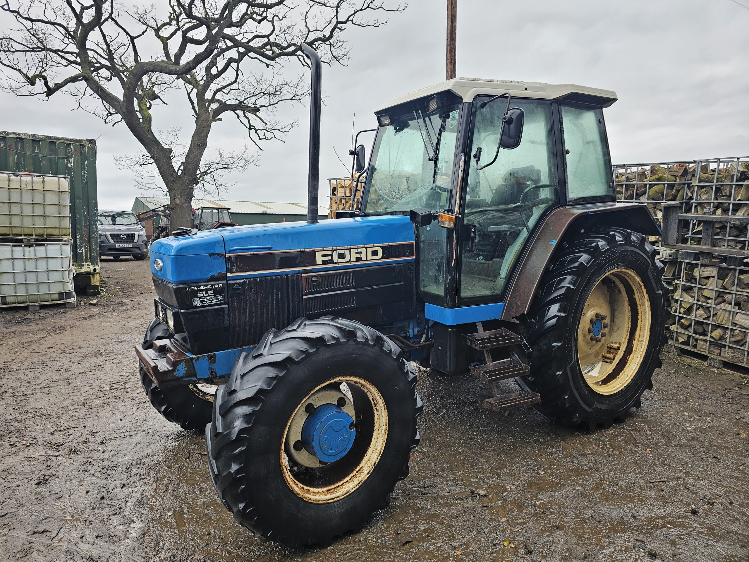 Ford 7810 4wd tractor - Ellwood farm machinery