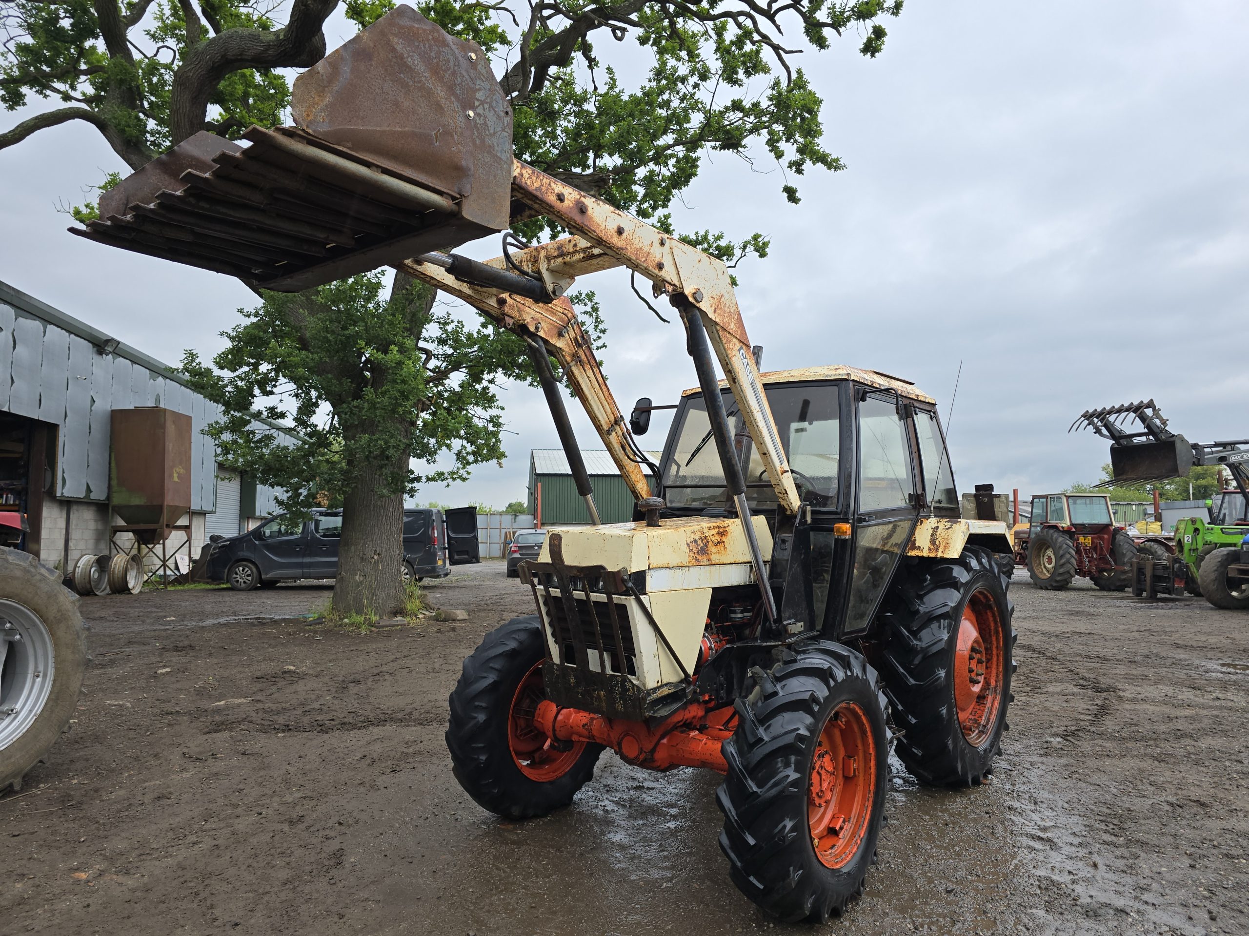 David brown 1390 4x4 loader tractor - Ellwood farm machinery