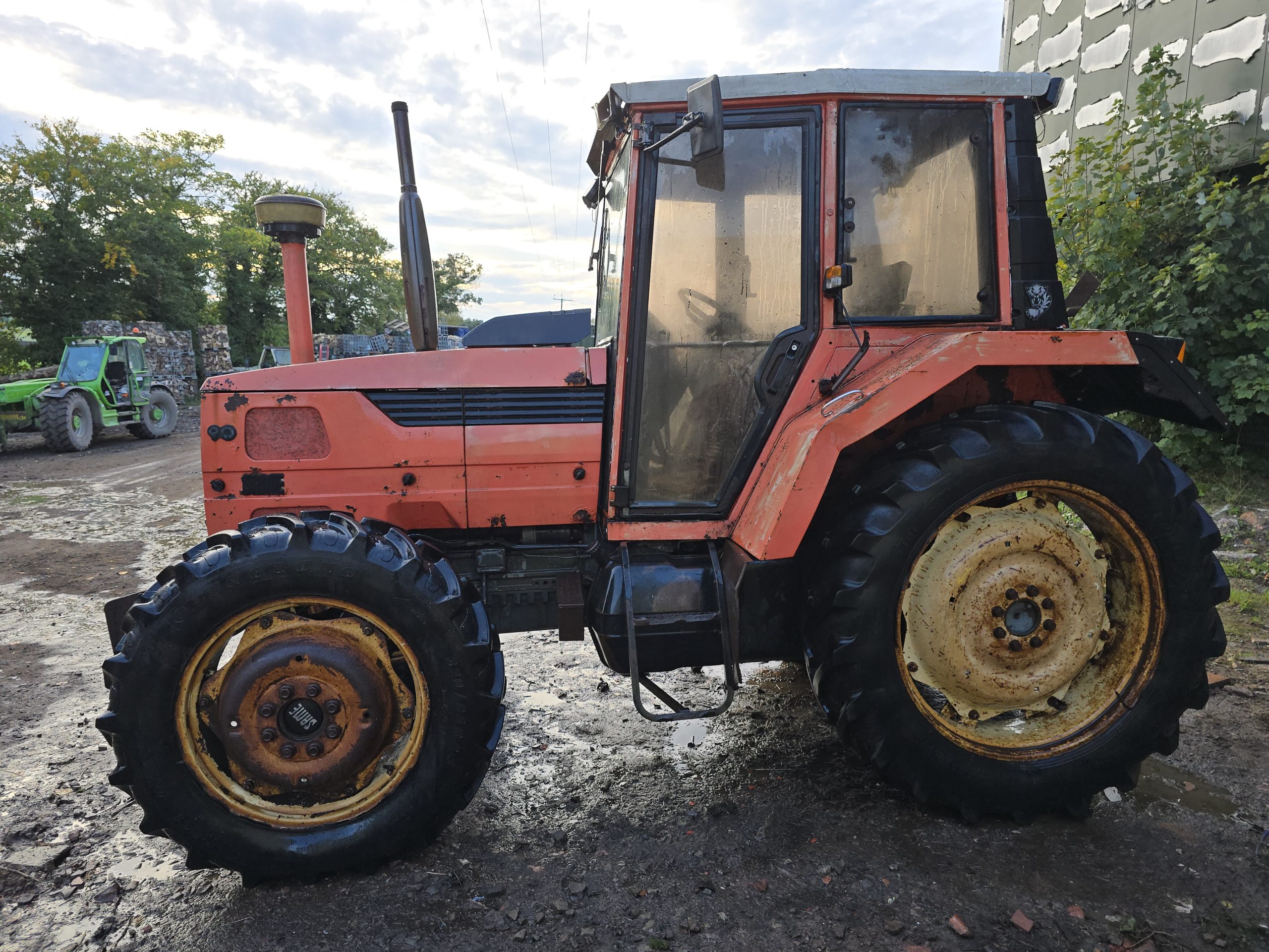 Same laser 90 4x4 tractor - Ellwood farm machinery