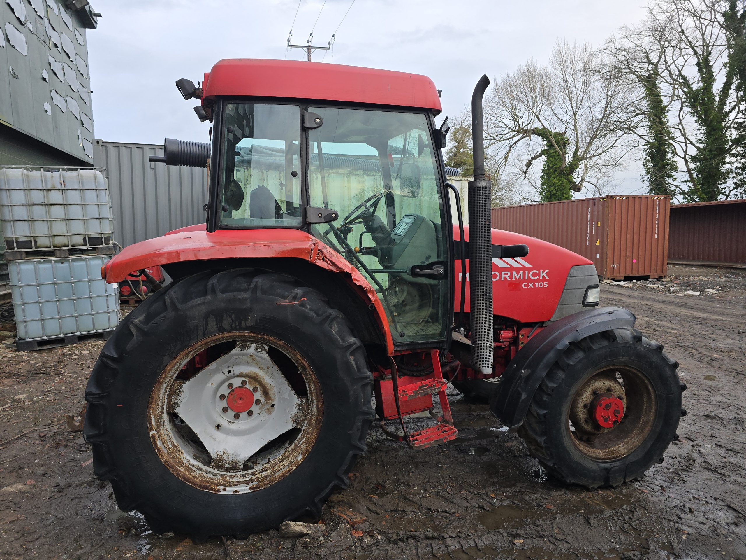 Mccormick Cx105 4x4 tractor - Ellwood farm machinery