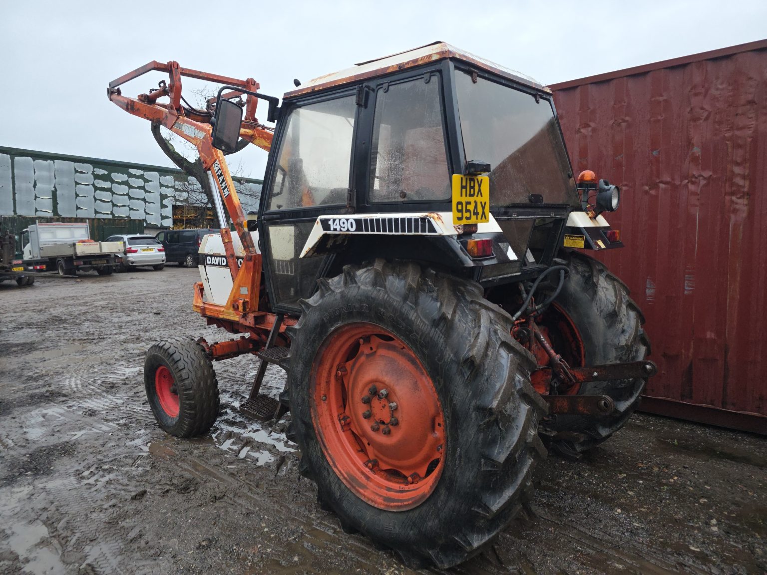 David brown 1490 tractor with loader - Ellwood farm machinery